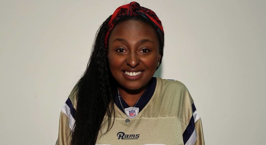 Neefa, de passionnée à observatrice du rap - Thésaurap